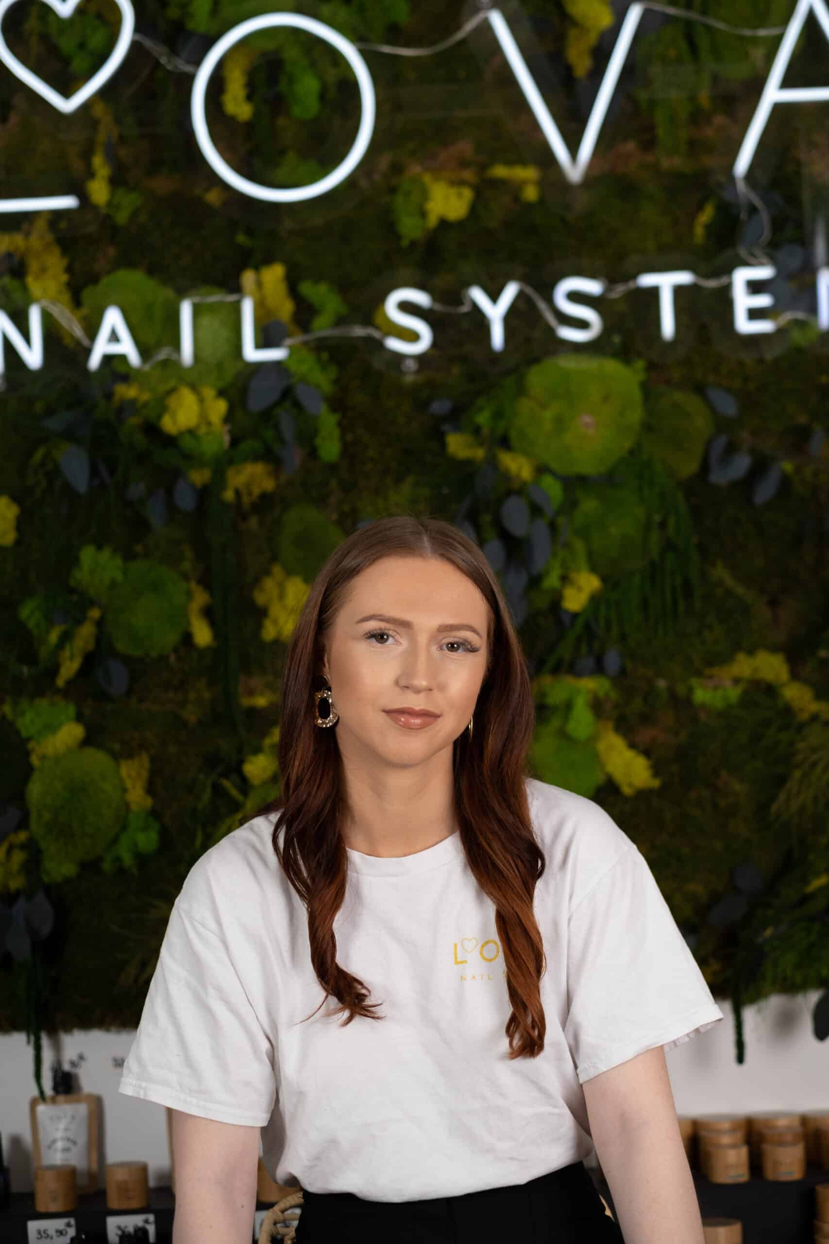 Charlène 2023 - Lova Nail System